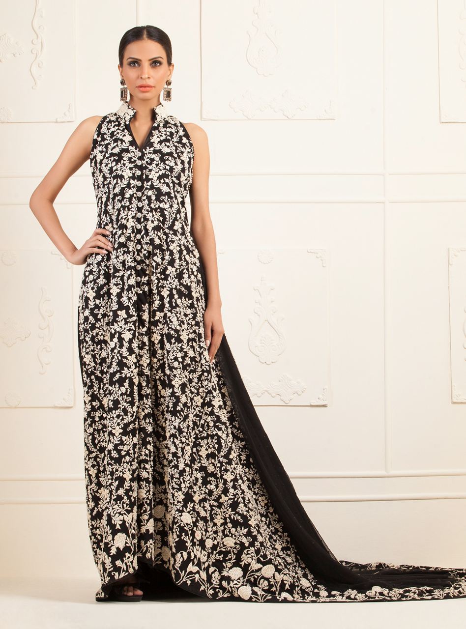 Front Open Black Dress – Zainab Chottani