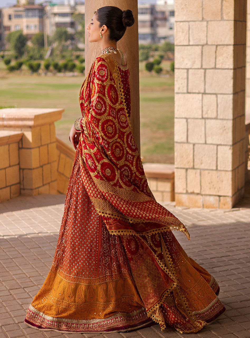 Surkhi - FO – Zainab Chottani