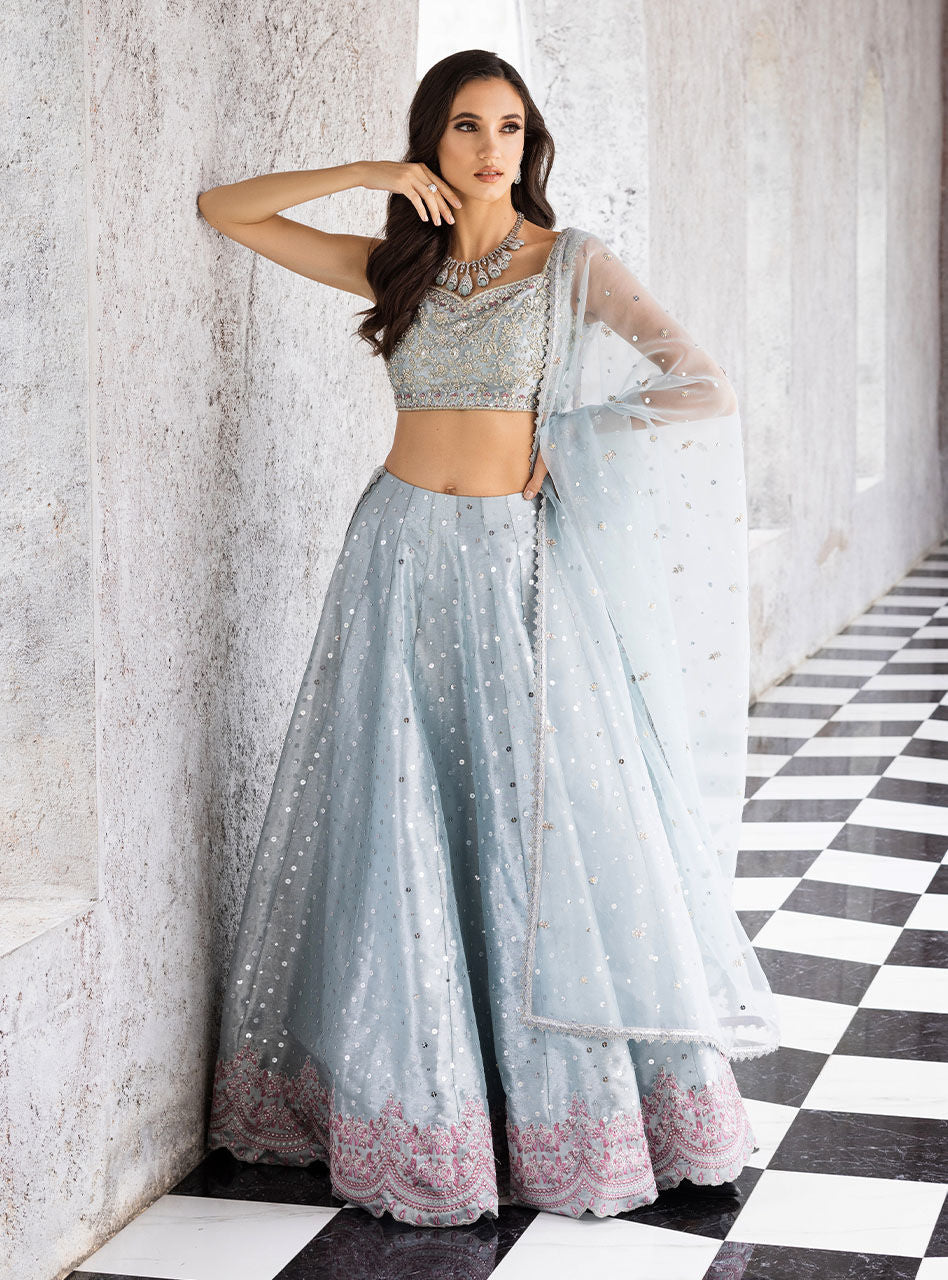 Layra – Zainab Chottani